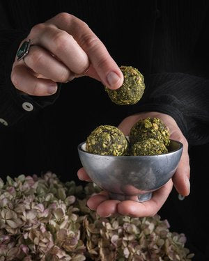 Magick Matcha Bliss Balls – Misty Day Plant Potions